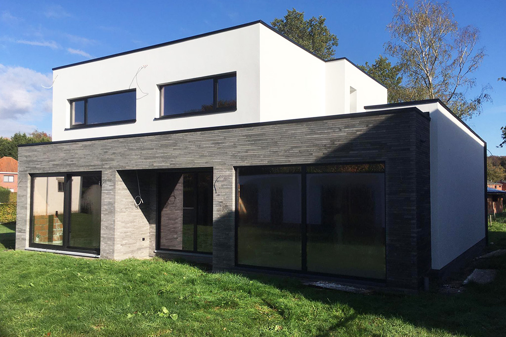 Buitengevelisolatie met steenstrips op buitengevel | PUBROX